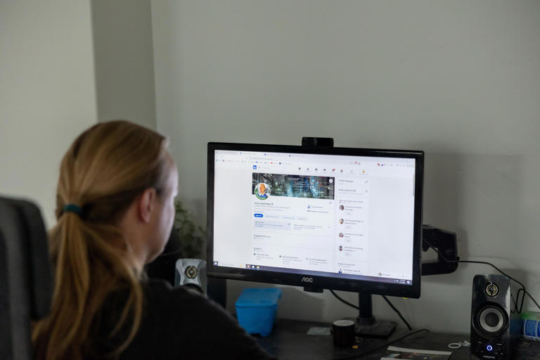 Some job seekers are running out of money — so they're sharing GoFundMe ...