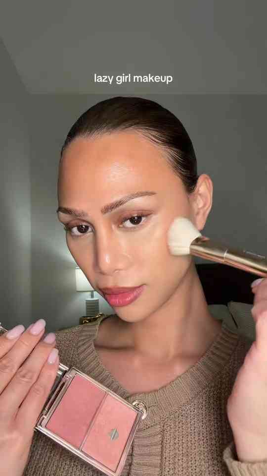 Lazy girl makeup that looks effortlessly flawless