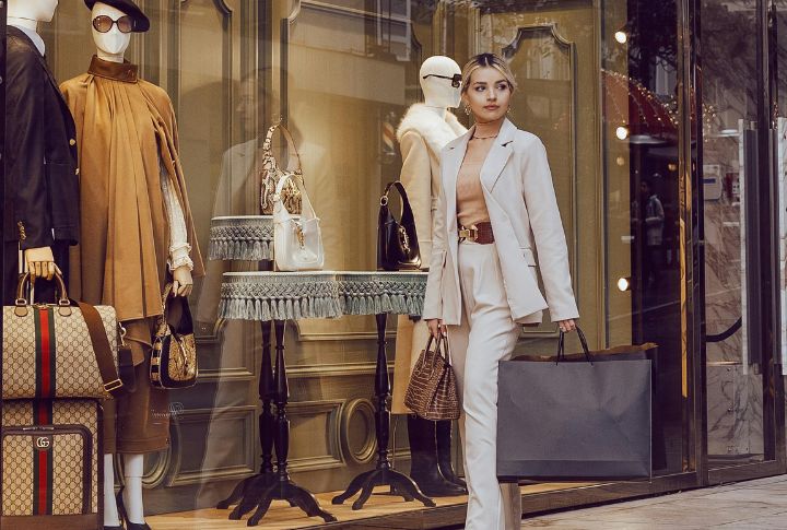 10 status symbols women value that men rarely care about