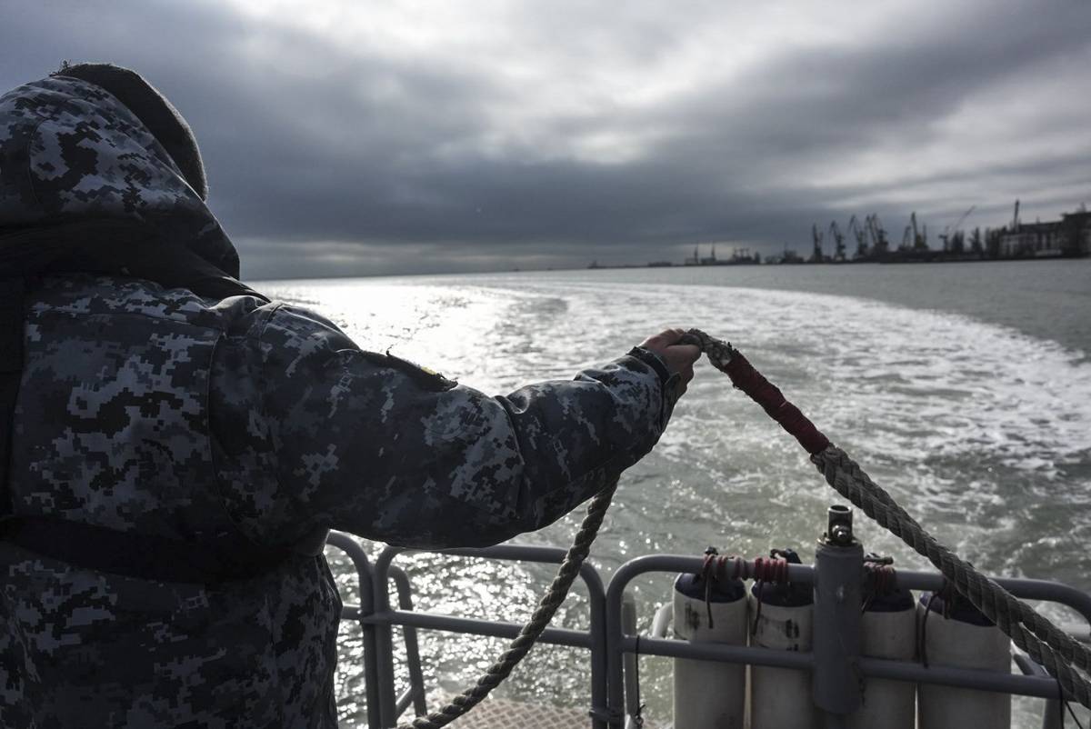 Pelo menos cinco cidadãos do Azerbaijão mortos em ataques contra navios ...