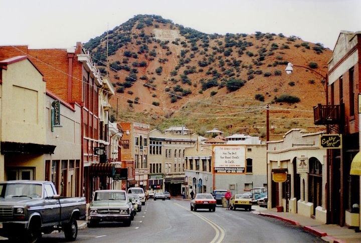 15 Places In The Wild West Still Living That 1800s Dream