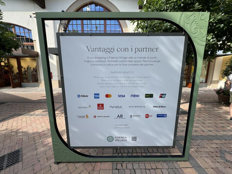 A Fidenza Village lo shopping può valere una gift card da 1.000 euro ...