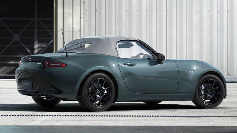 Mazda MX-5 Miata getting skin-deep changes soon