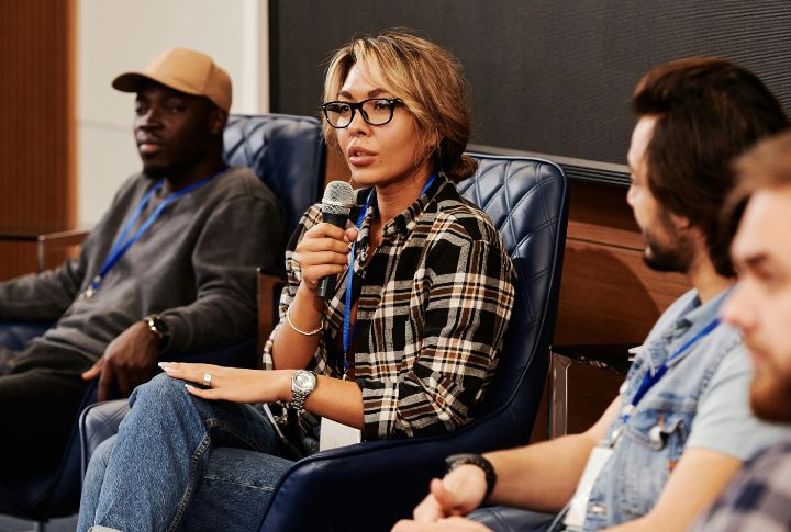 20 distinctive qualities that set strong women apart