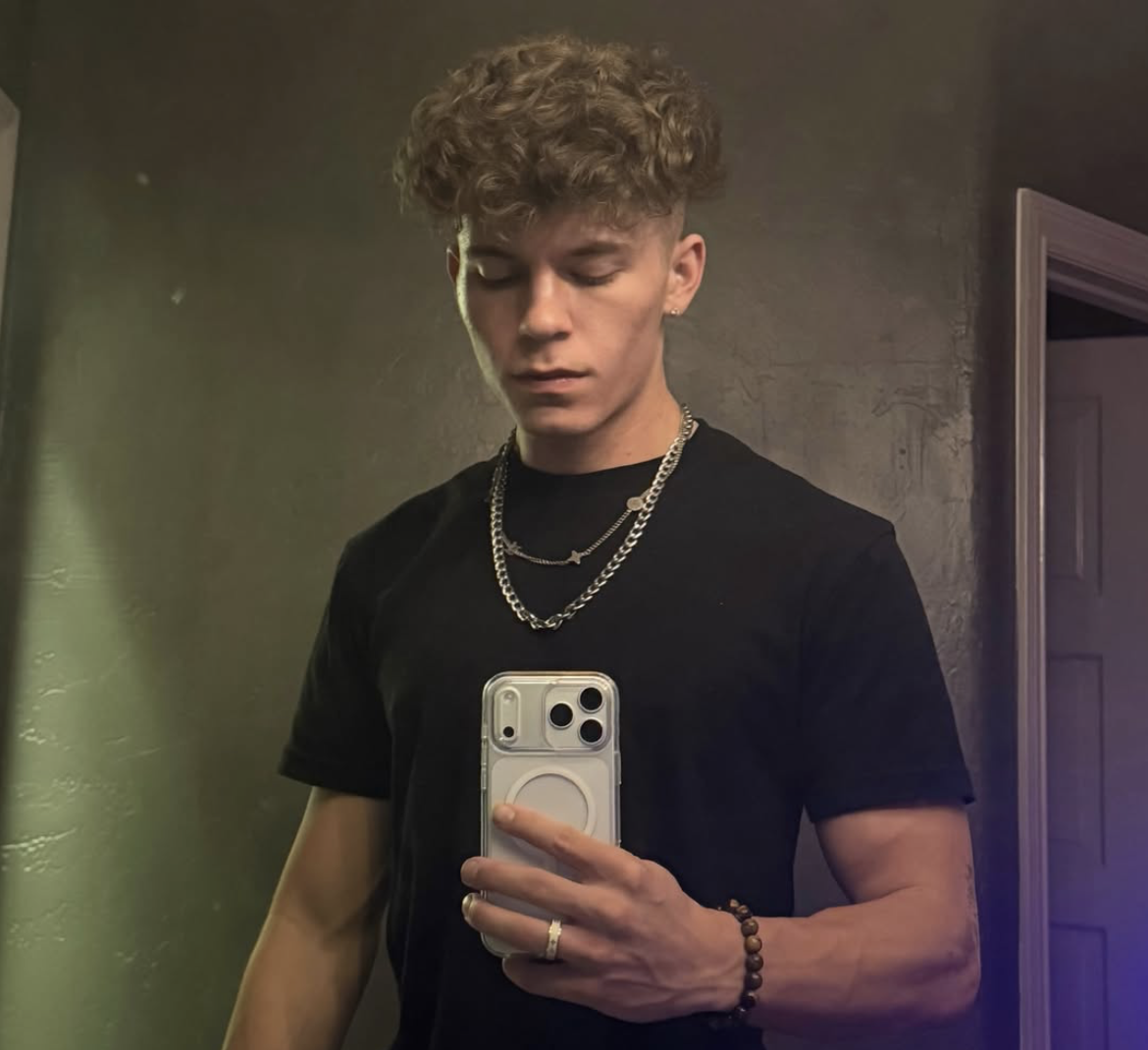 Inside arrest of Drake Von: Adult film star claims felony strangulation ...