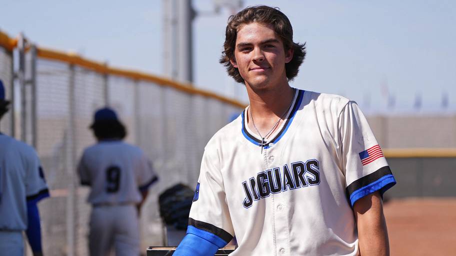 LSU baseball lands commitment from coveted transfer pitcher
