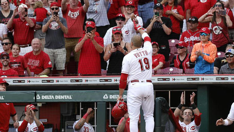 Joey Votto reveals unique analytics strategy that helped define his ...