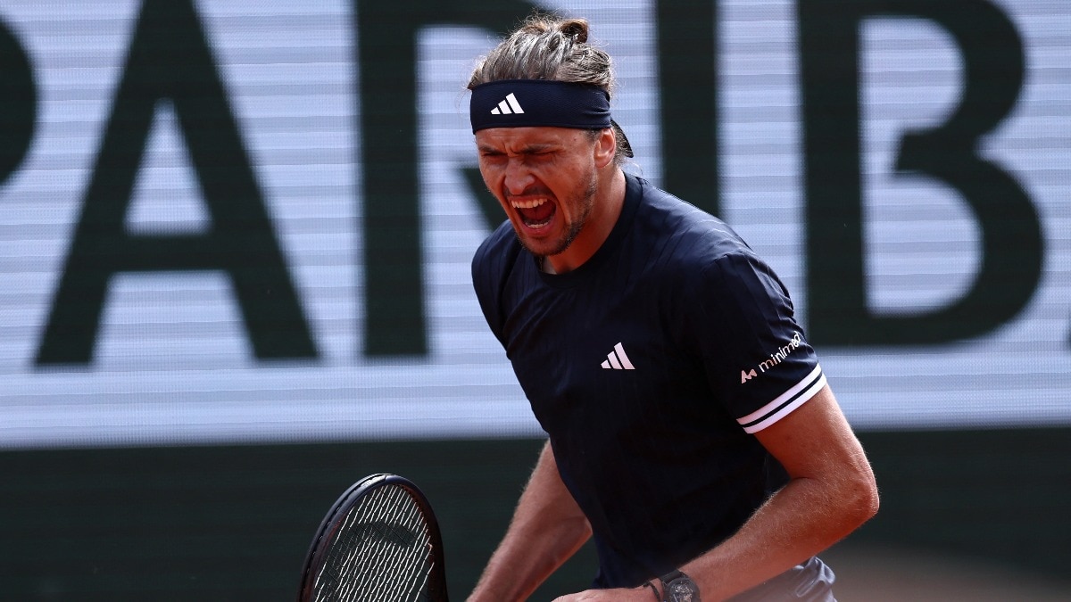 Alexander Zverev keeps Grand Slam dream alive, storms into French Open ...