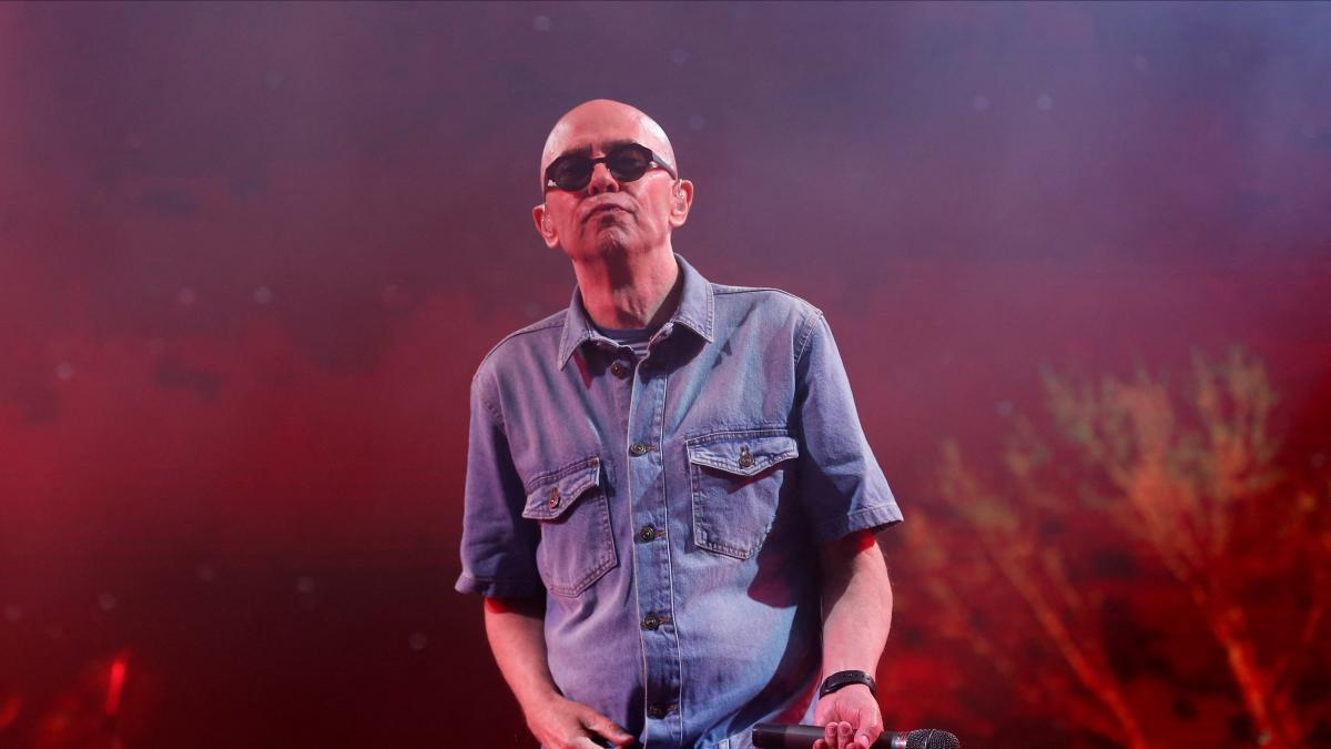 Muere el 'Indio' Solari, icono del rock argentino