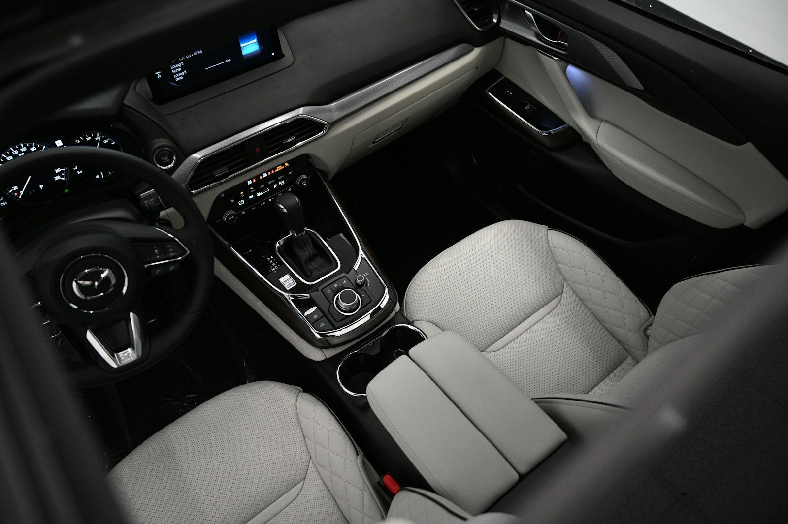 9 habits of people who keep their cars spotless
