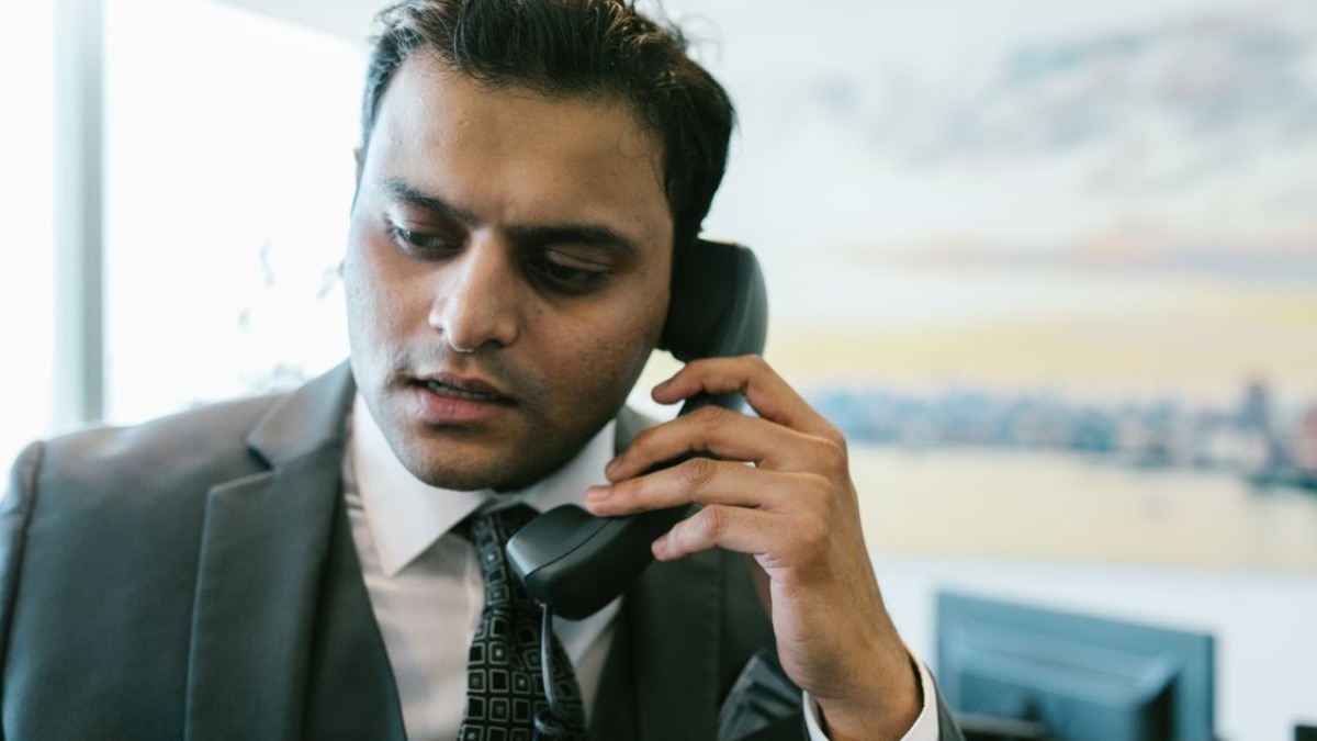Candidate rejects job offer over pay, what the recruiter does next ...