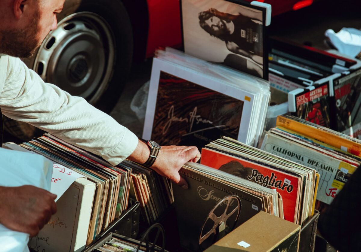 6 collectible vinyl records you can still find at a yard sale
