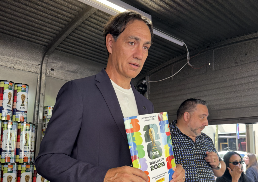 NY Giants’ Eli Manning, Shaun O’Hara team up with Italian soccer icon ...