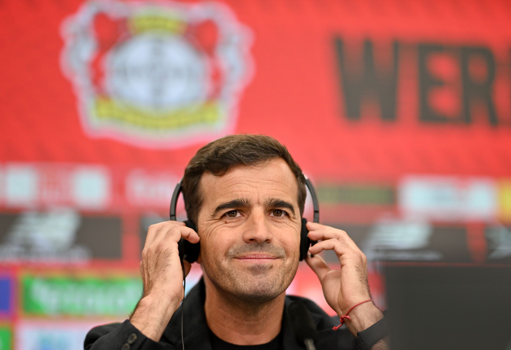 New Leverkusen coach Martinez vows to play aggressive football