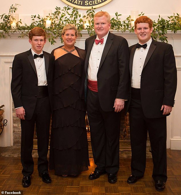 Report: Alex Murdaugh's housekeeper reveals family secrets