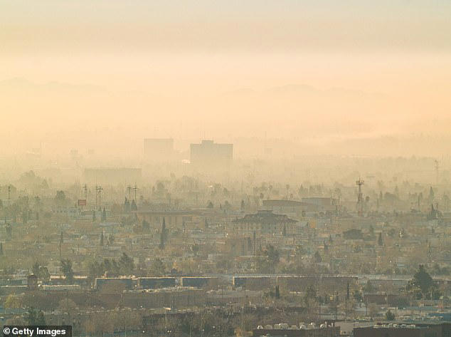 Americans in three states told to close windows now as lung-penetrating ...