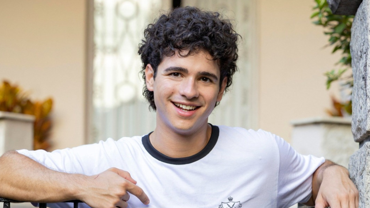 Quem é João Victor Gonçalves? Ator que dá vida a Mau Mau em Quem Ama Cuida