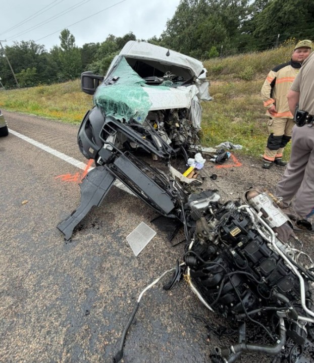 Major crash closes a Leon County highway