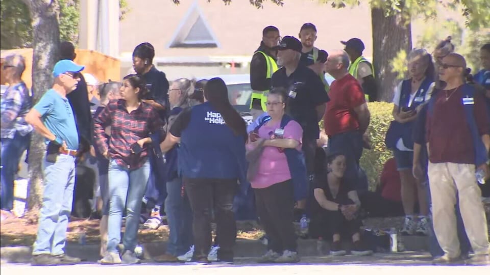 Palm Bay Walmart reopens after bomb threat evacuation