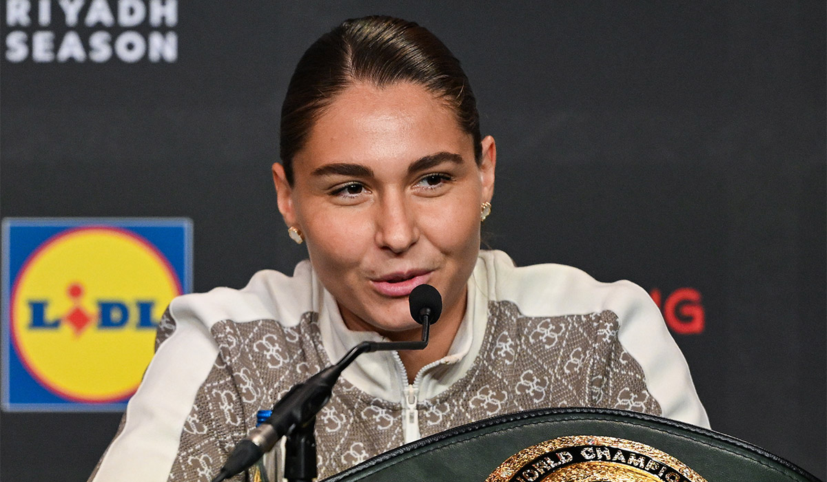 Katie Taylor’s Croke Park dream becomes reality with blockbuster title ...