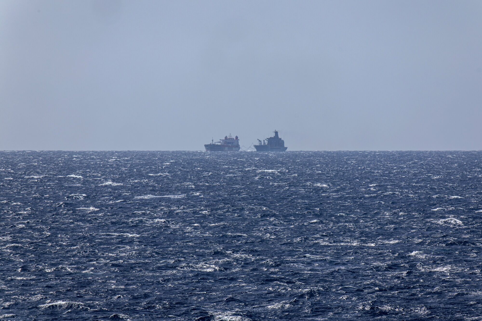 米中央軍、イランによる米艦艇への攻撃を否定－イラン通信社が主張も
