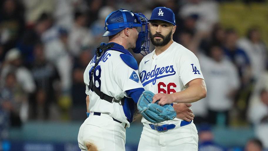 Dodgers broadcaster makes stern point about Tanner Scott death threats ...