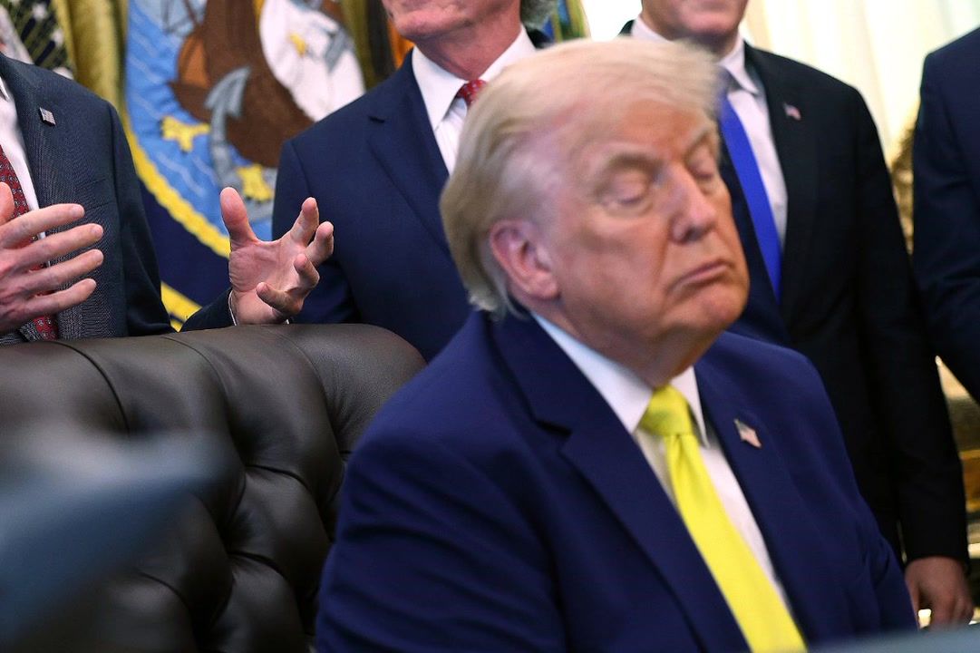 White House unleashes 'mouth-breathers' tirade over napping Trump