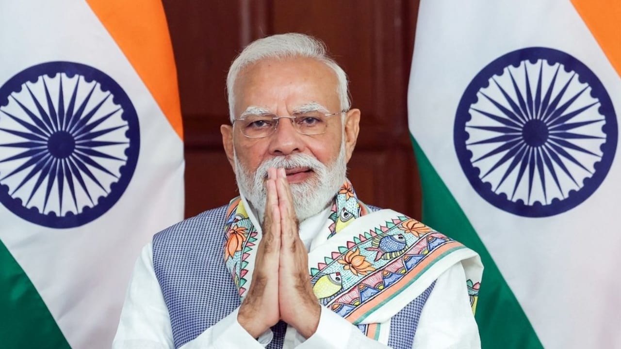 'Momentum remains strong': PM Modi lauds India's Q4 GDP growth ...