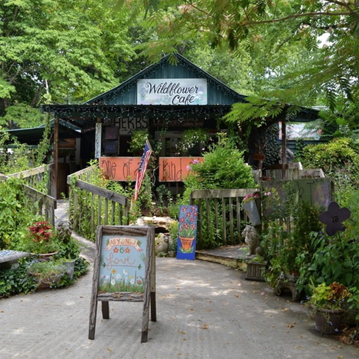 The best small-town restaurants across America