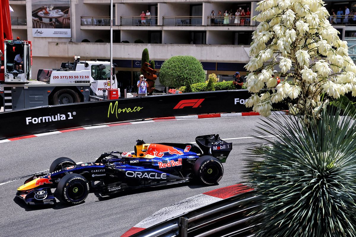 Volledige uitslag | Verstappen lijkt gevecht naar Ferrari te kunnen brengen