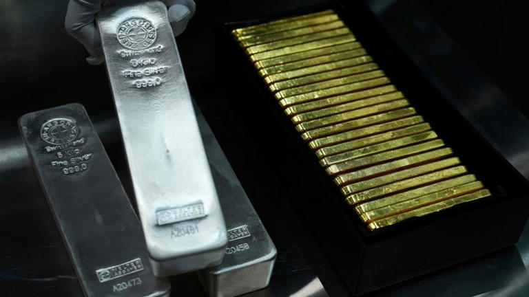 Gold and silver hit lowest prices in months after strong jobs report
