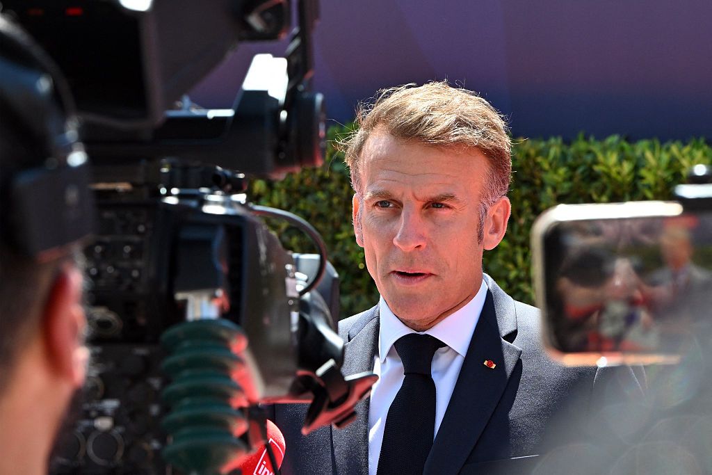 Macron plans to meet Zelensky in E3 format to structure future peace talks