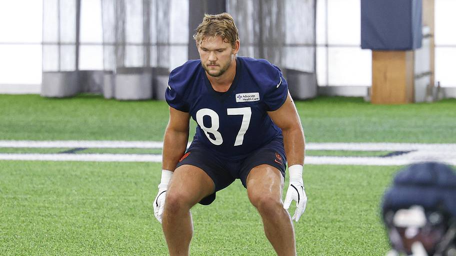 Bears rookie Sam Roush is already being set up for a larger role than ...