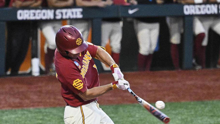 USC Trojans vs. North Carolina: Chapel Hill super regional live score ...