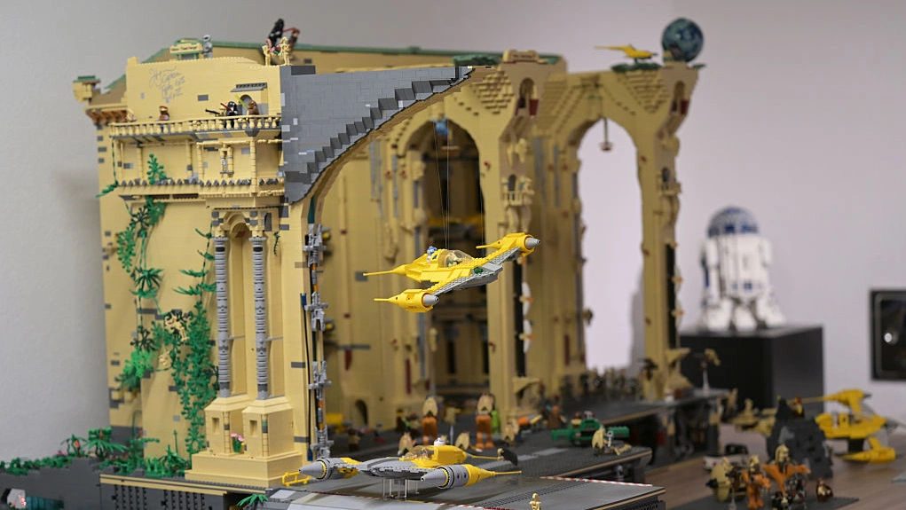 LEGO unveils new sets for collectors and décor fans