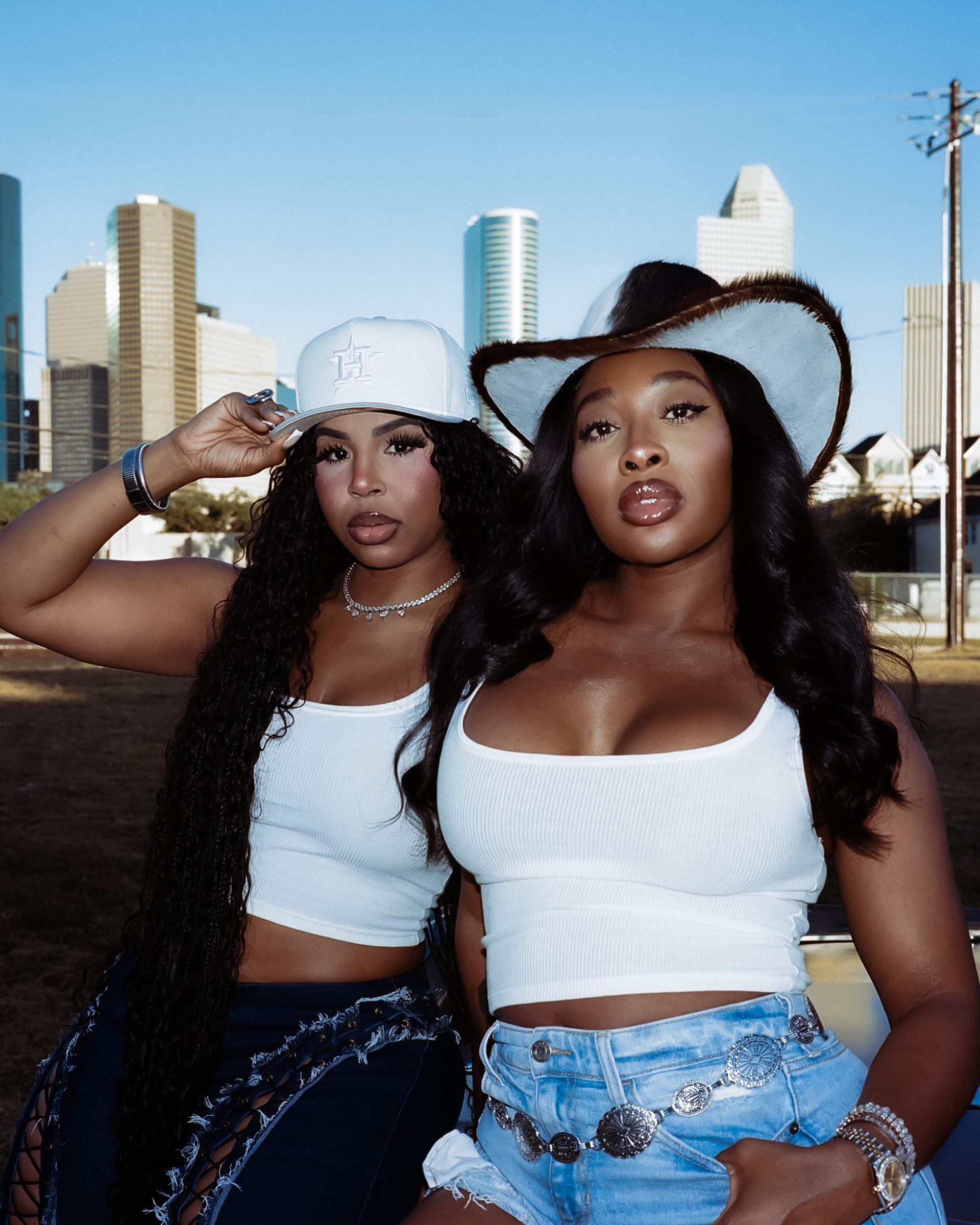 'Pour Minds' podcast tour showcases duo's success, star power