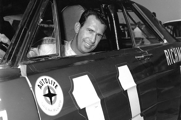 NASCAR Hall of Fame driver, announcer Ned Jarrett dies at 93