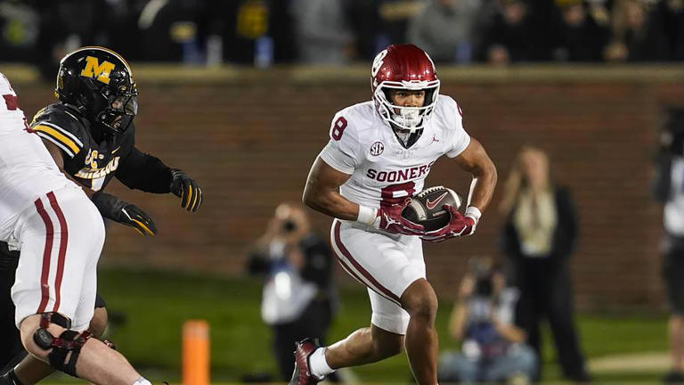 'Competing his tail off': Michigan's Tyler Stockton on Taylor Tatum's ...