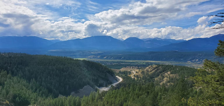 Summer traffic delays expected near Radium Hot Springs, Kootenay ...