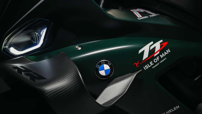 Esta BMW M 1000 RR homenajea el TT de la Isla de Man