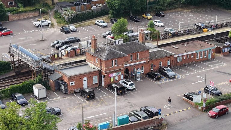Police watchdog not probing escaped man's death