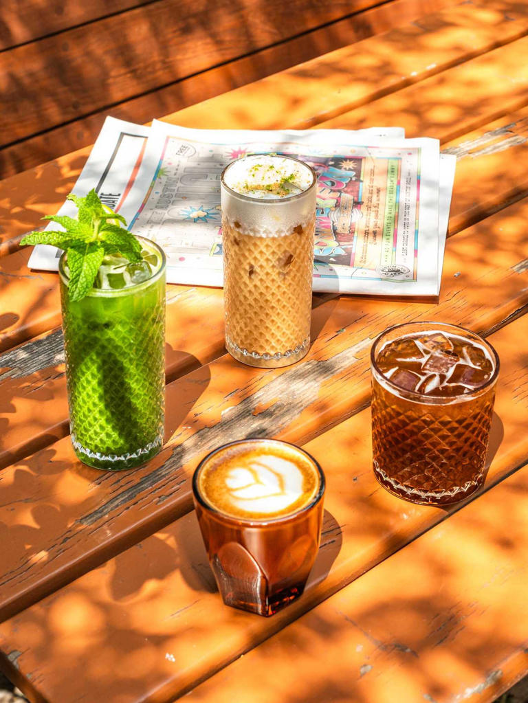 Popular coffee and taco trucks move in with Rainey Street cocktail bar