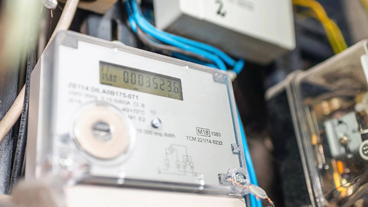 UP Electricity Regulatory Commission imposes penalty over delayed power ...