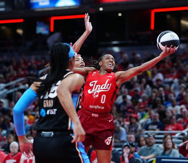 Dream fall to Fever as Kelsey Mitchell, Caitlin Clark lead Indiana to ...
