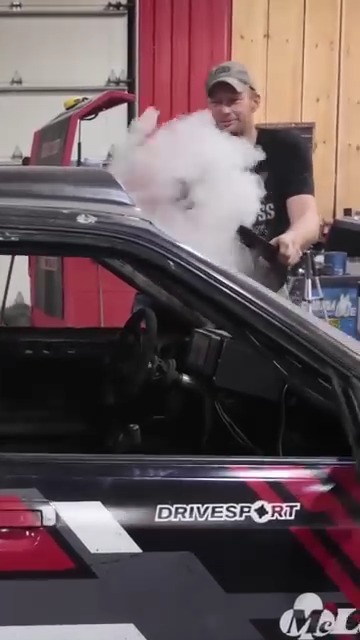 Carbon fiber roof scoop