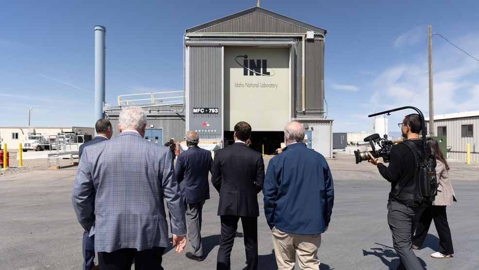 Privately developed Mark-Zero reactor goes critical at Idaho National ...