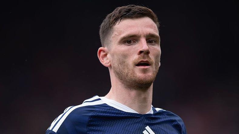Tottenham sign Robertson after Liverpool exit