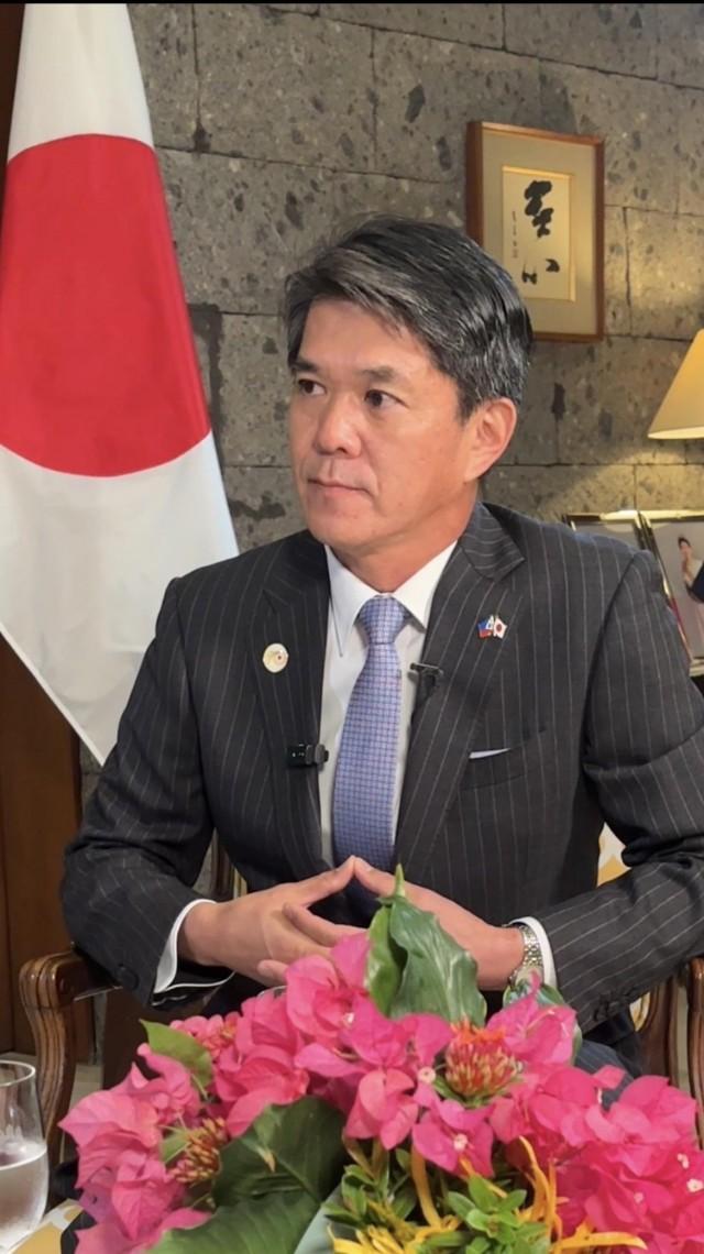 Japan seeks stronger defense ties with PH, shrugs off China criticism