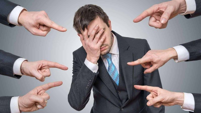 17 phrases unsuccessful people in life say too often