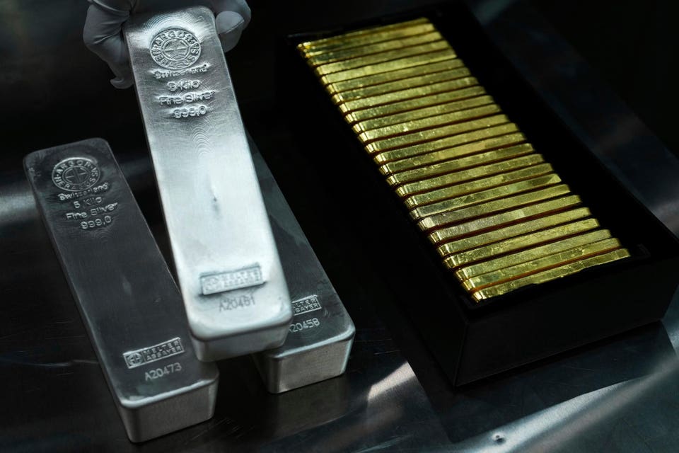 Gold and silver hit lowest prices in months after strong jobs report